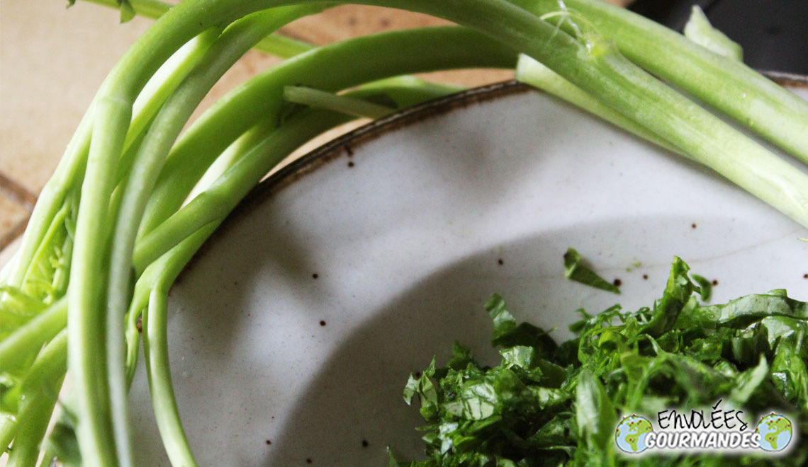 Mon omelette au chou cavalier, à l’ail semoule, aux oignons et au ...